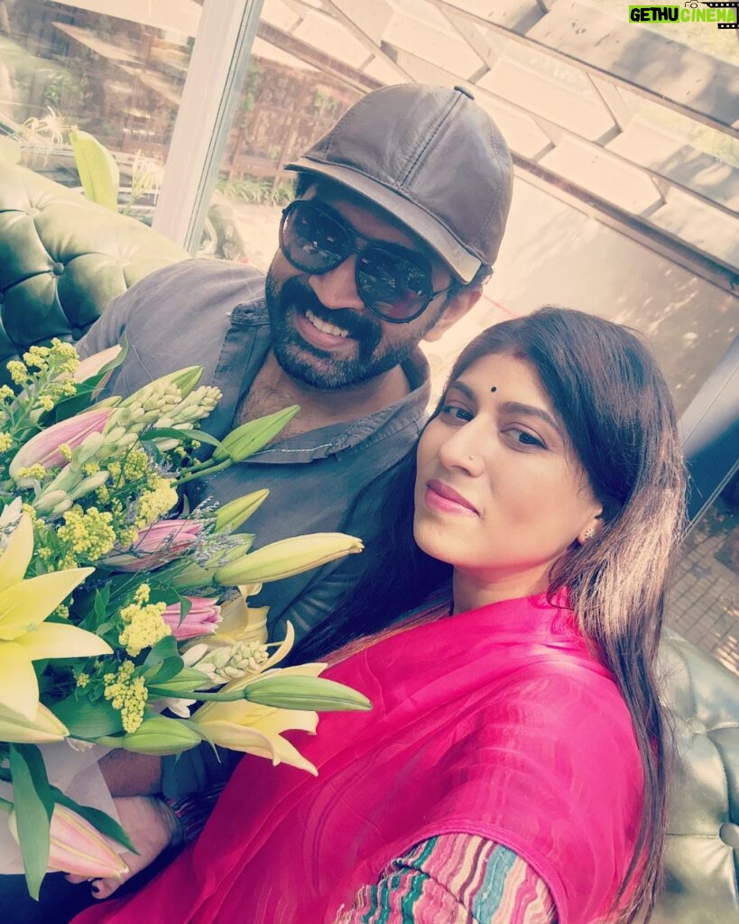 Actress Aarthi Mohan HD Instagram Photos and Wallpapers July 2023 ...