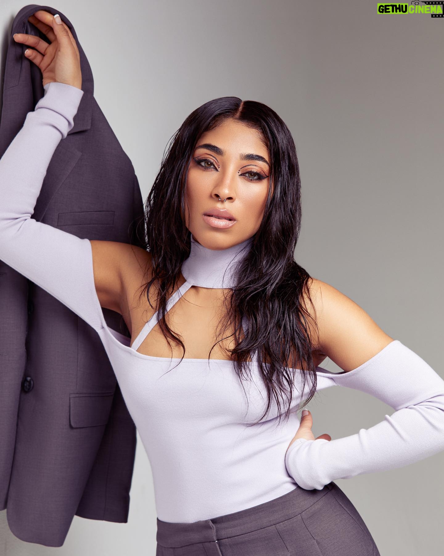 Adriyan Rae Wiki, Biography, Age, Gallery, Spouse and more