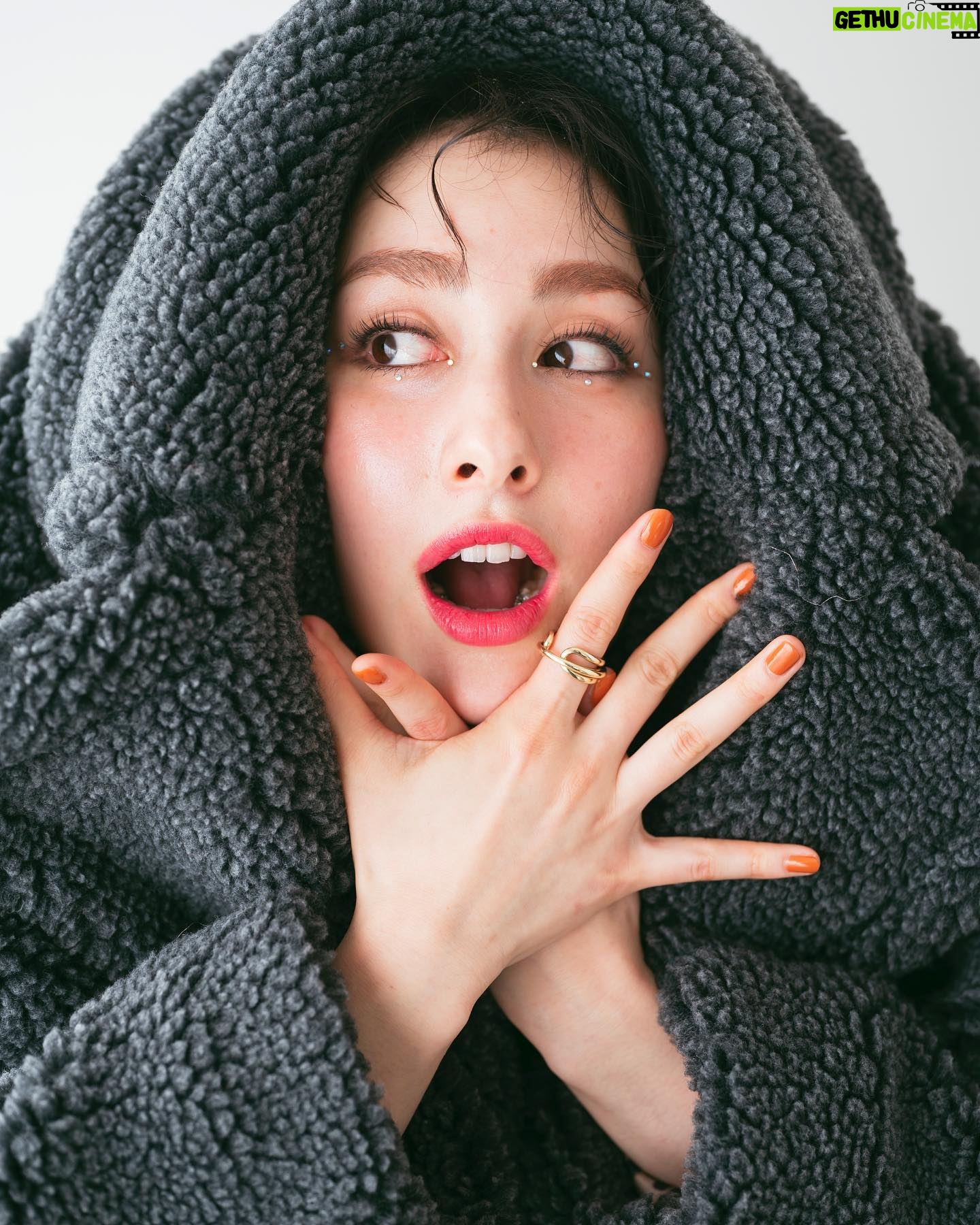 Akari Hayami | Gethu Cinema