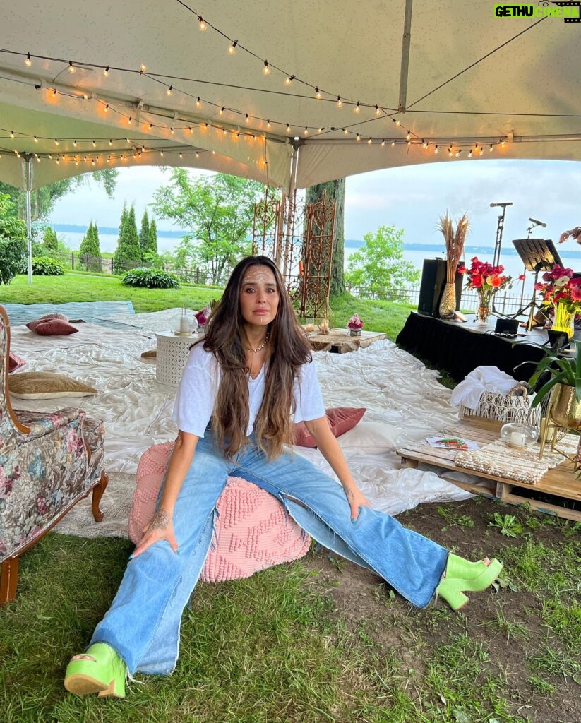 Actress Alexandra Cosentino HD Instagram Photos and Wallpapers July ...