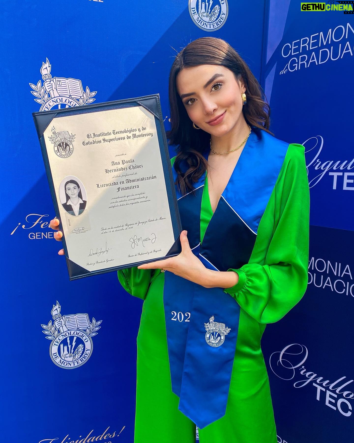 Actress Ana Pau Castell HD Instagram Photos and Wallpapers February ...