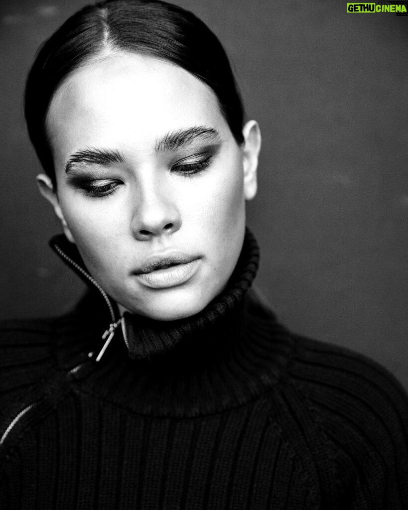 Actress Anastasiya Reznik HD Instagram Photos and Wallpapers July 2023 ...