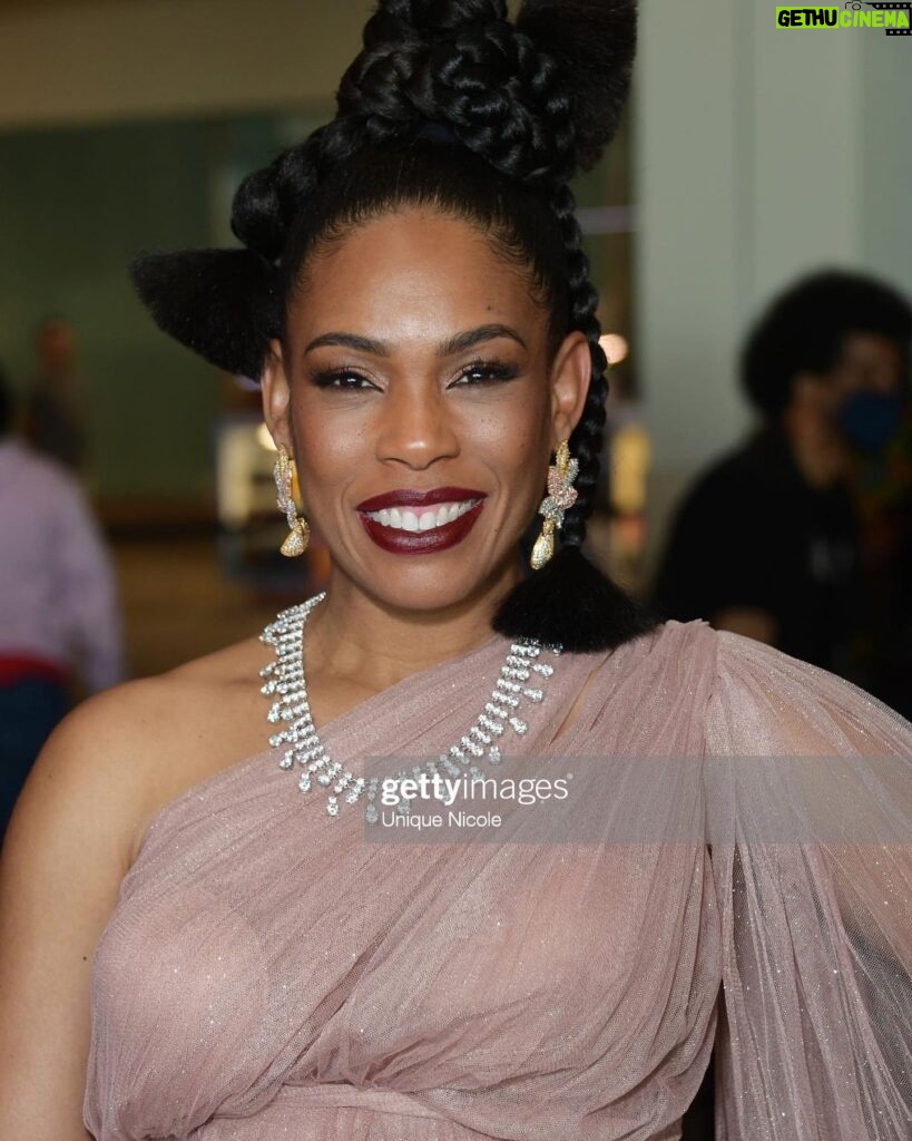 Actress Angela Lewis HD Instagram Photos and Wallpapers April 2023 ...