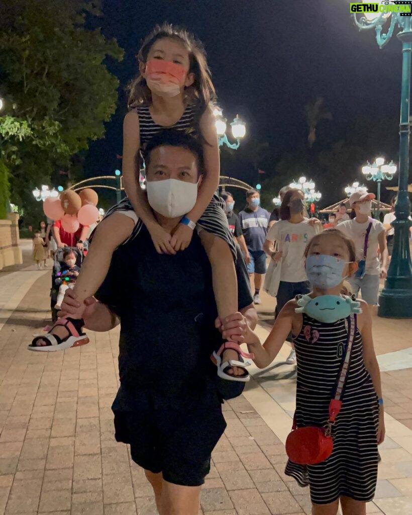 Actress Angela Tong HD Instagram Photos and Wallpapers November 2022 ...