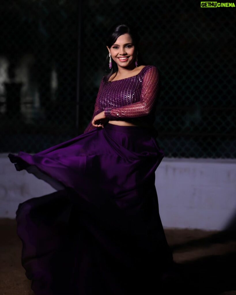 Actress Aparna Narayanan HD Instagram Photos and Wallpapers July 2024 ...