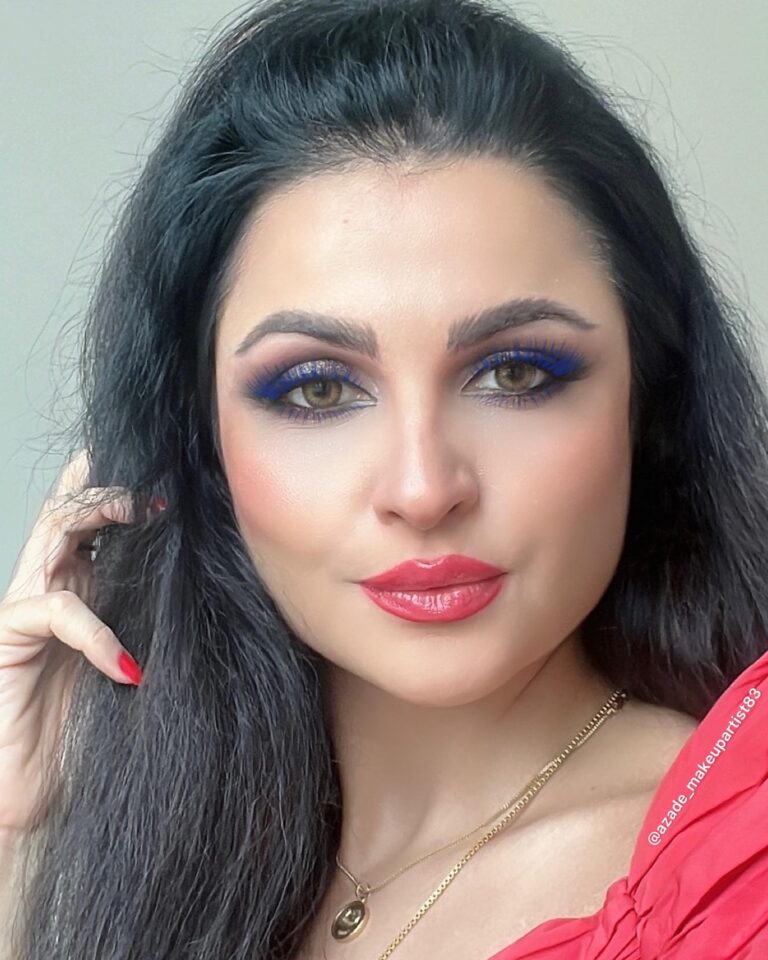 10 Times Azadeh Porbaha's Instagram Photos Were Unforgettable