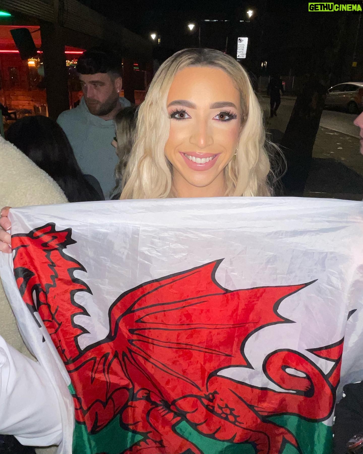 Becky James Instagram – Gk Barry Island 🏴󠁧󠁢󠁷󠁬󠁳󠁿 xxx | Gethu Cinema