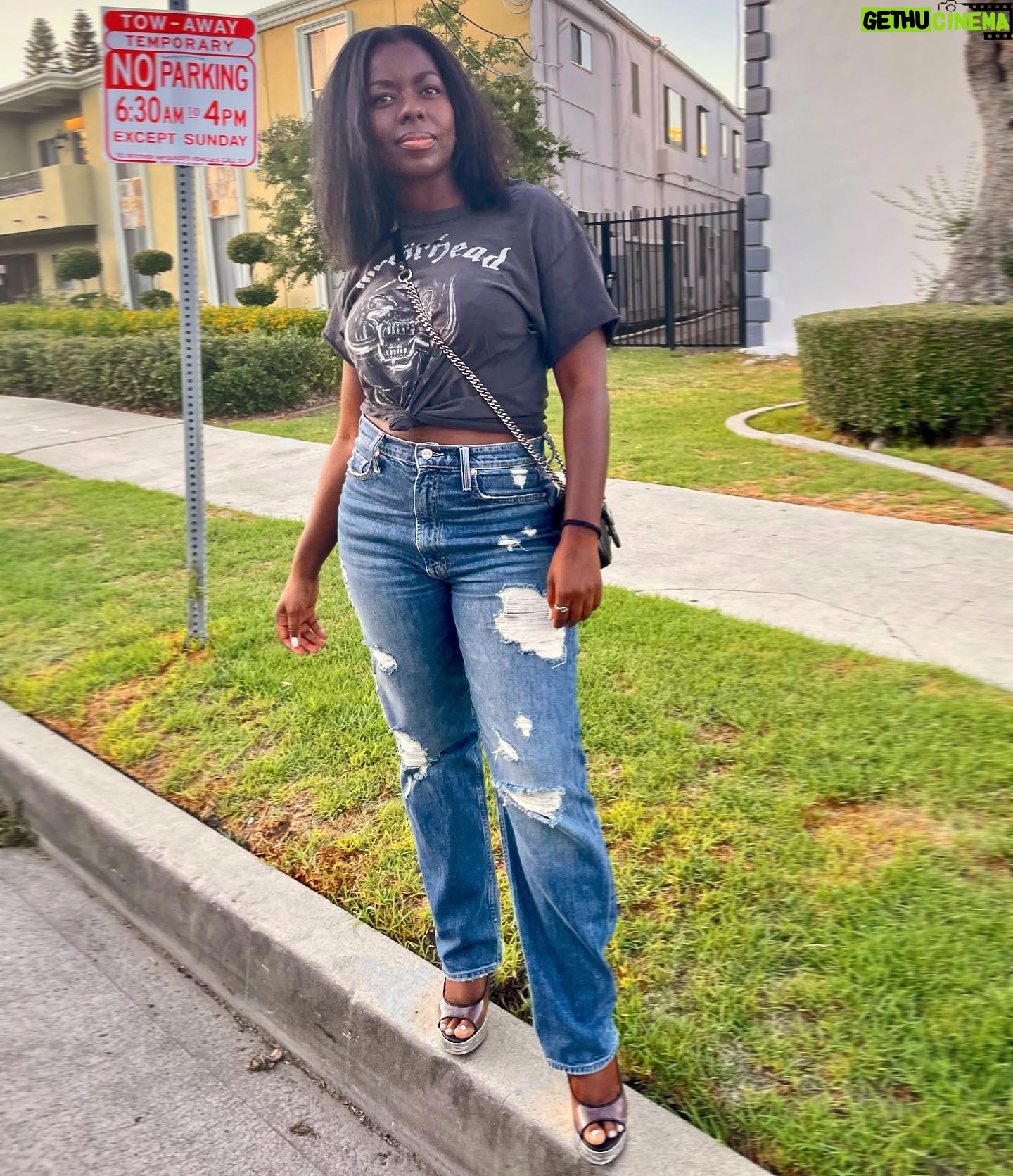 Camille Winbush Instagram – I went outside 3 days in a row this week. I ...
