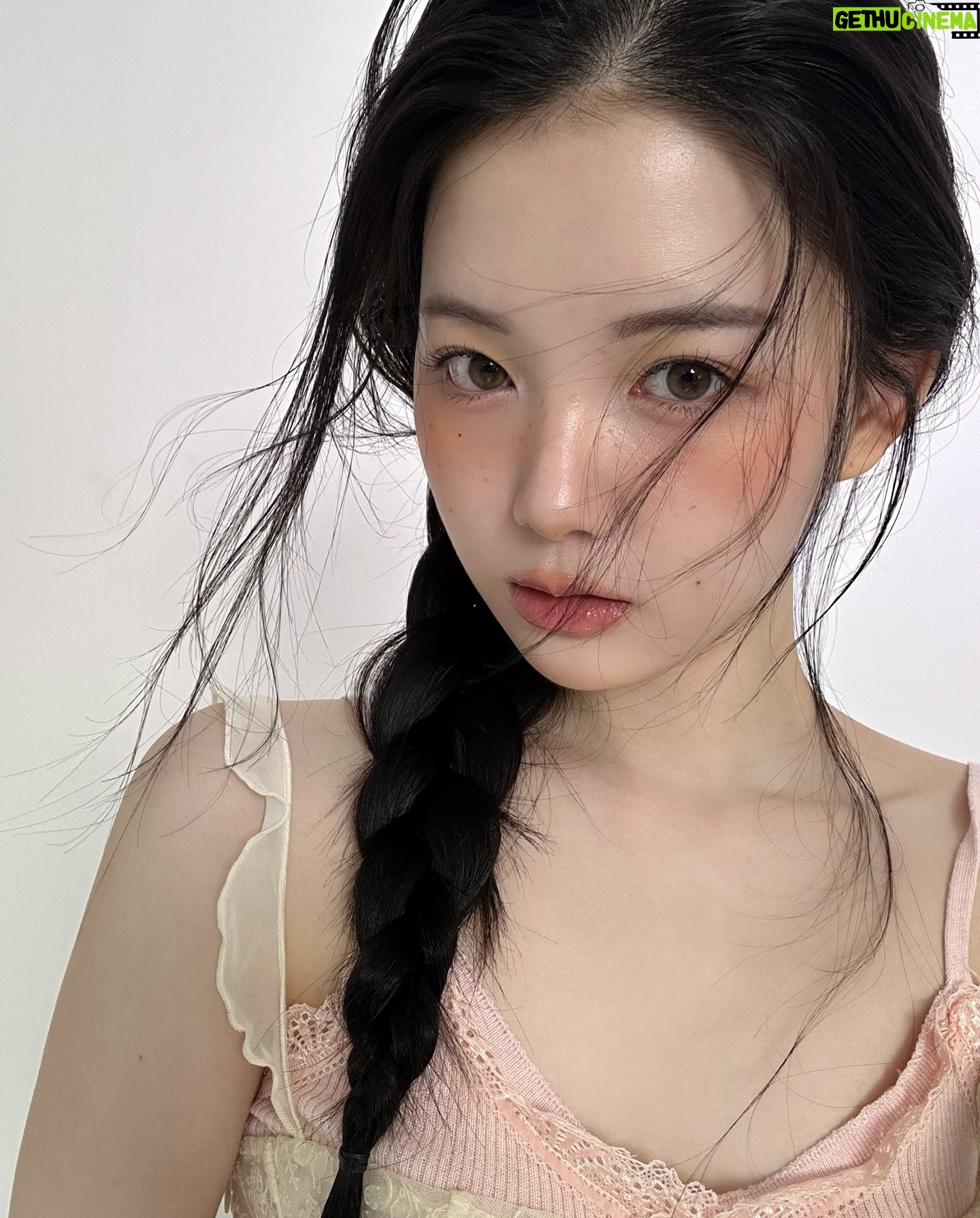 Actress Chae Soo-ah HD Instagram Photos and Wallpapers June 2024 | Gethu Cinema