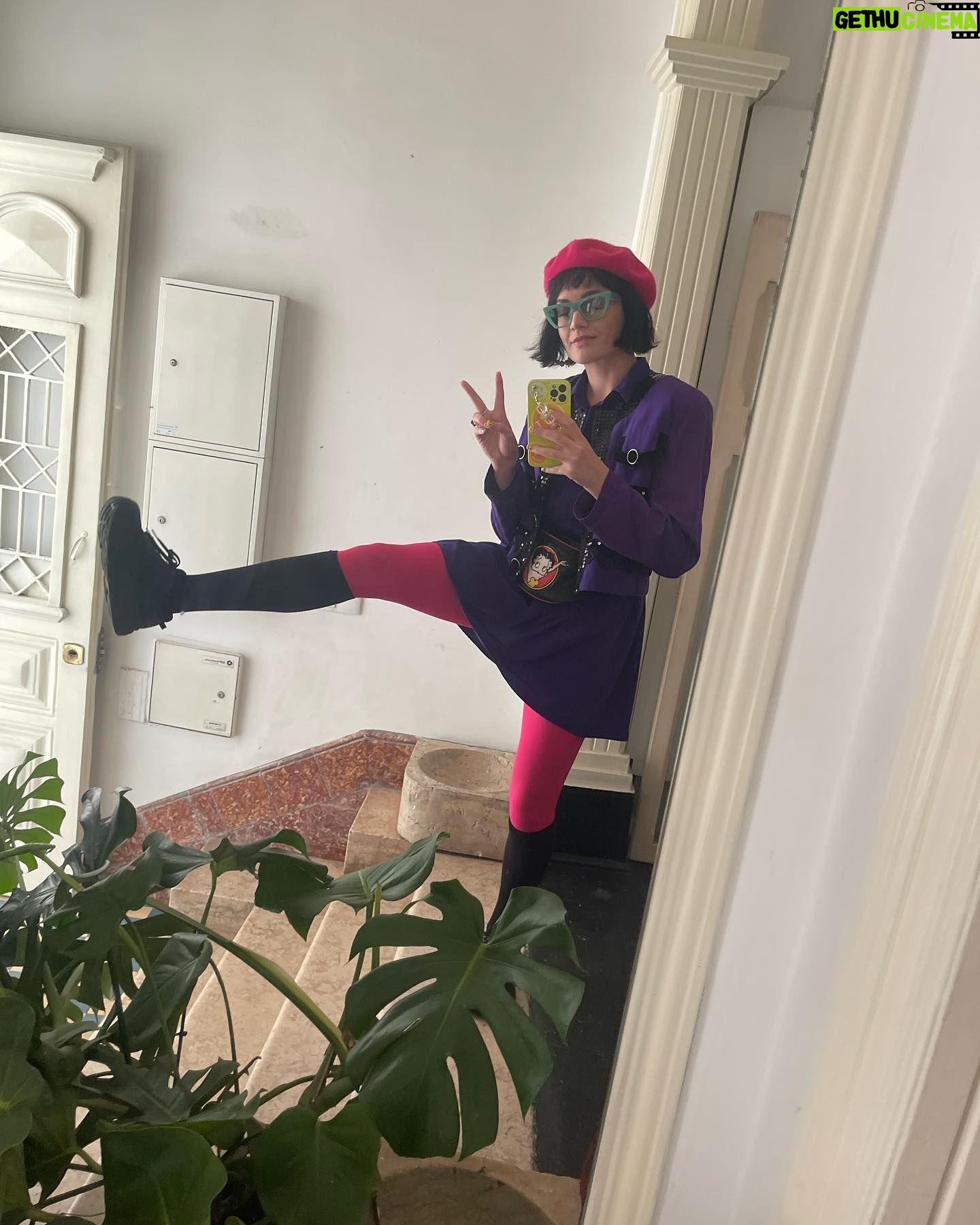 Chelsea Sheets | Gethu Cinema