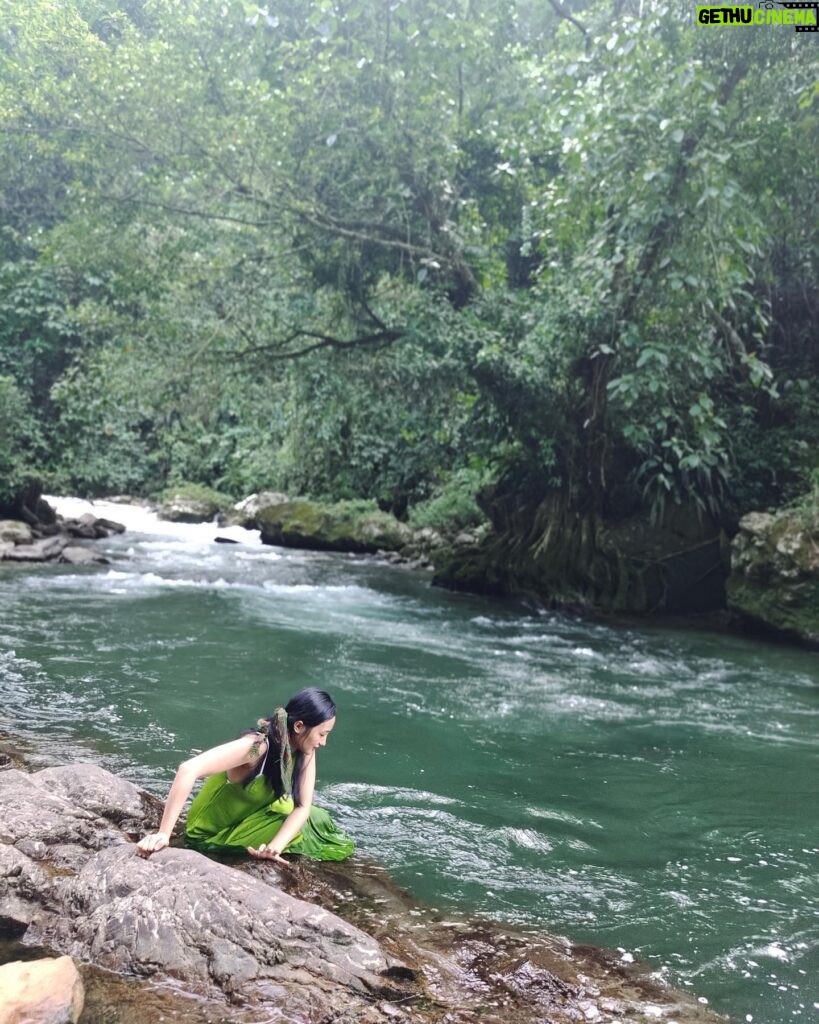 Actress Chum Darang HD Instagram Photos and Wallpapers December 2022 ...