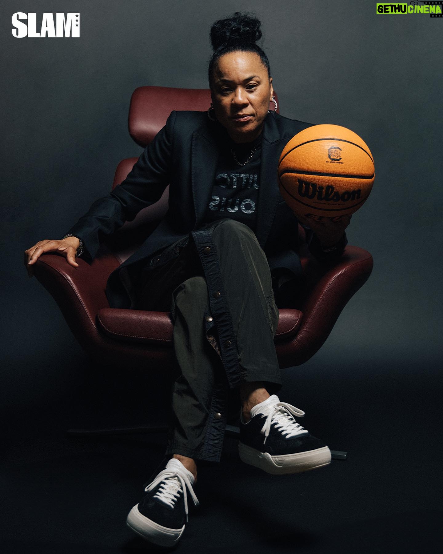 Dawn Staley Instagram – Dawn Staley isn’t just the head coach of South ...