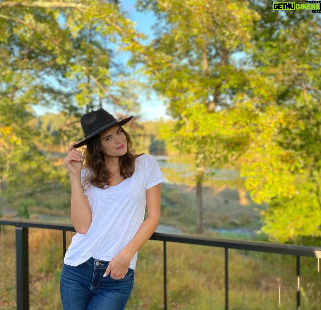 Actress Deborah Mace HD Instagram Photos and Wallpapers March 2024 ...