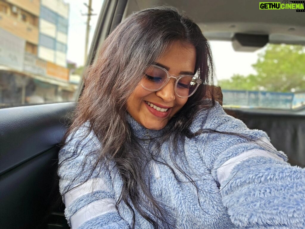 Actress Deepthi Rajendra HD Instagram Photos and Wallpapers December ...