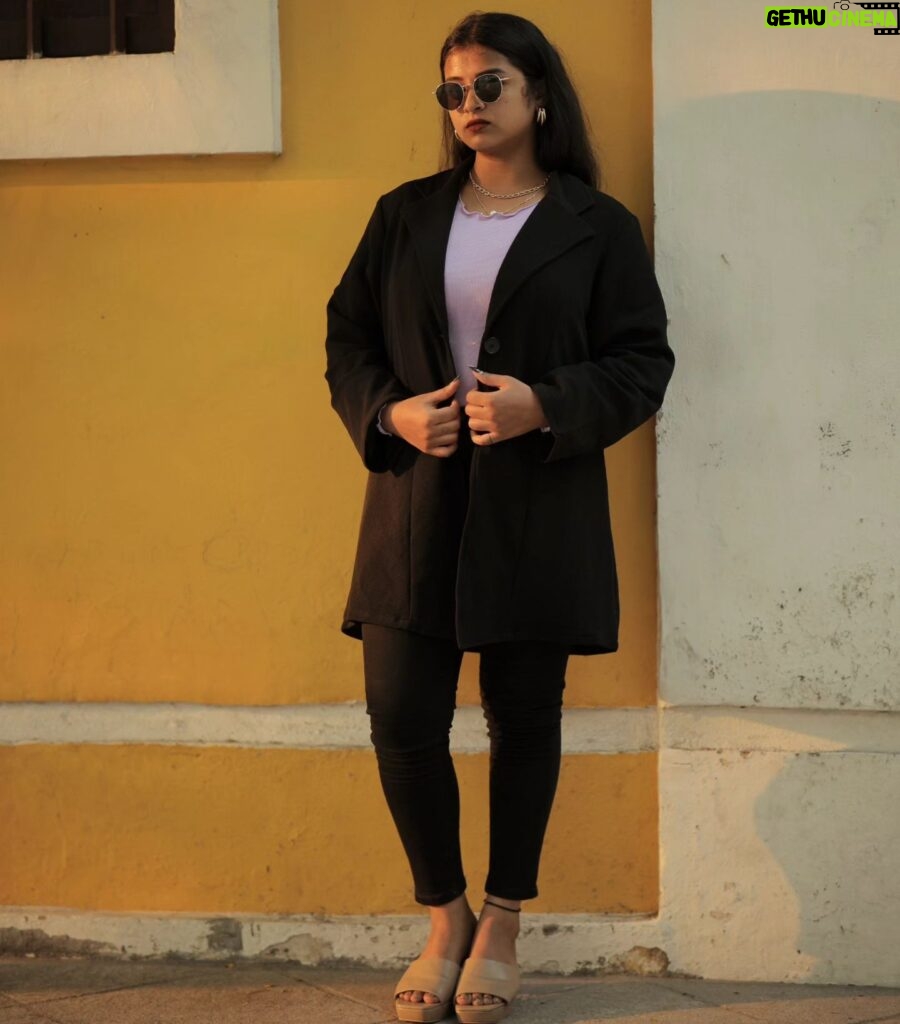 Actress Deepthi Rajendra HD Instagram Photos and Wallpapers December ...