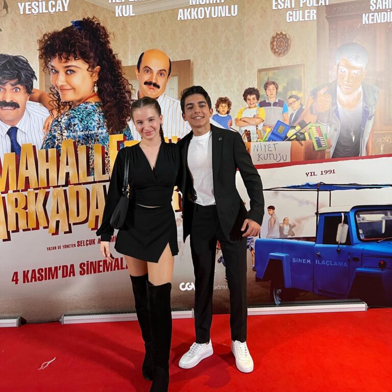 10 Best-Liked Instagram Photos of Defne Erşen