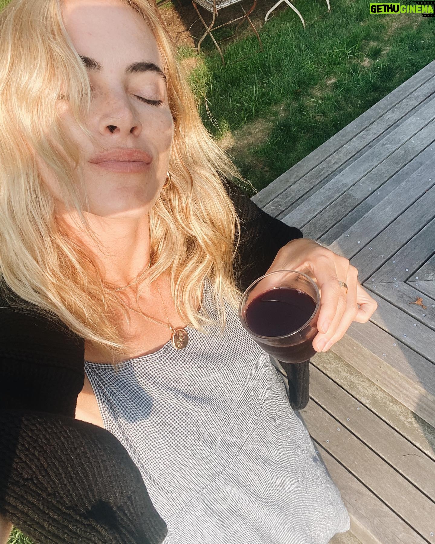 Emily Wickersham Instagram – Happy Monday From a great Sunday | Gethu ...