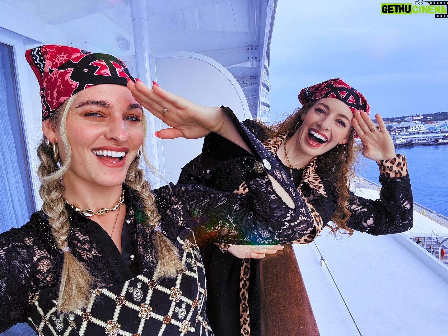 Emma Watkins | Gethu Cinema