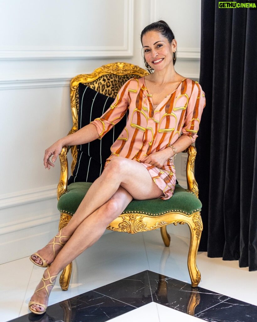 Actress Emmanuelle Vaugier HD Instagram Photos and Wallpapers February ...