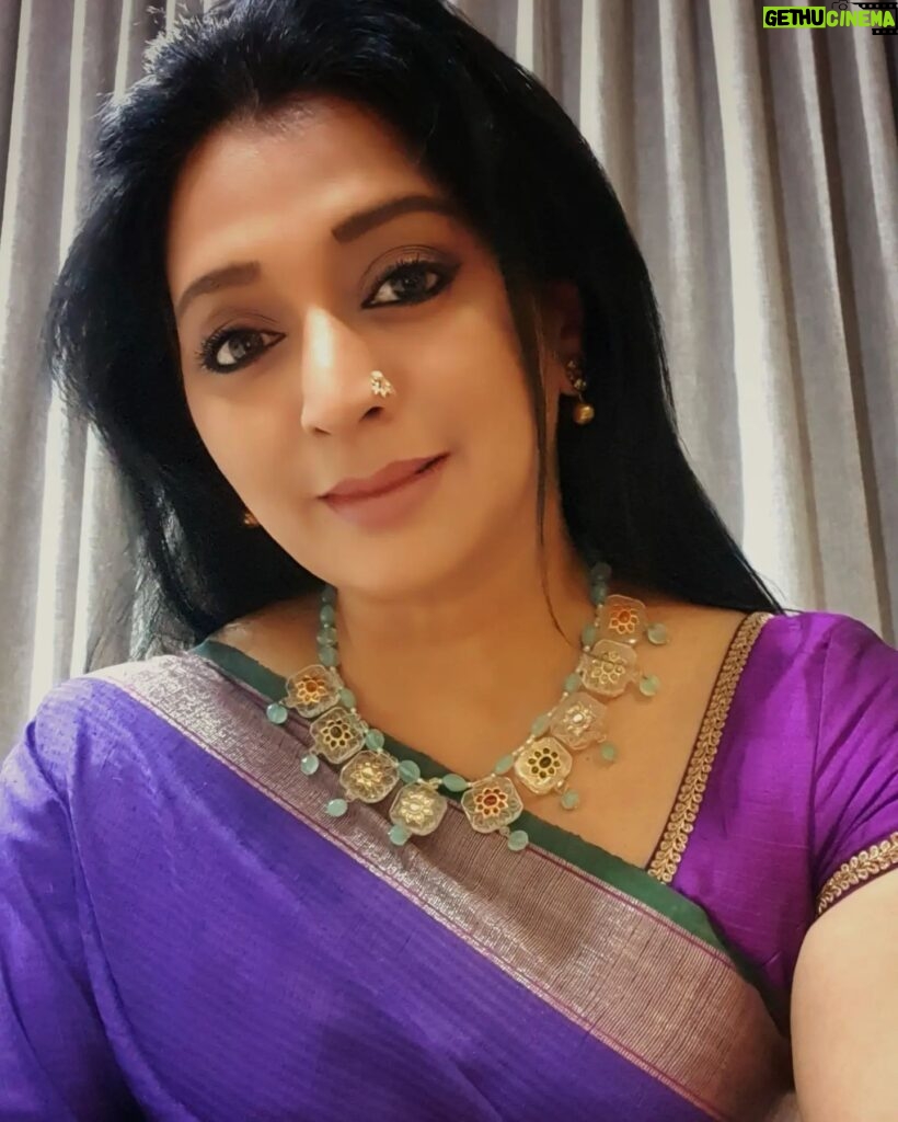 Actress Gayatri Jayaraman HD Instagram Photos and Wallpapers July 2023 ...