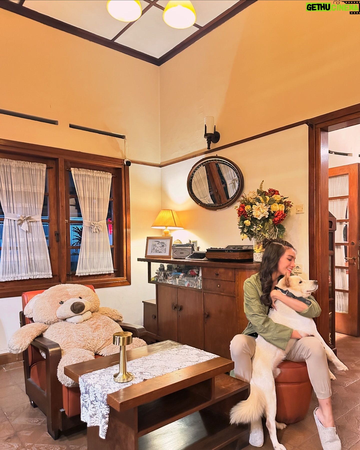 Actress Girindra Kara HD Instagram Photos and Wallpapers June 2024 ...