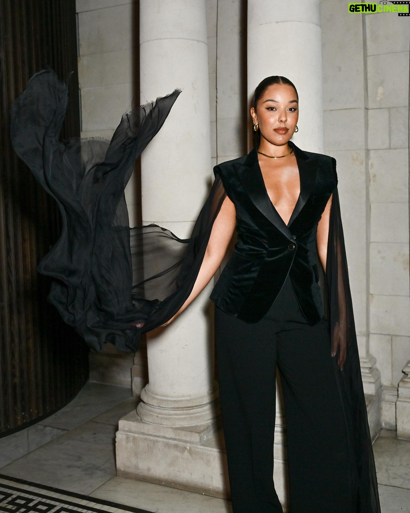 Grace Carter Wiki, Biography, Age, Gallery, Spouse and more