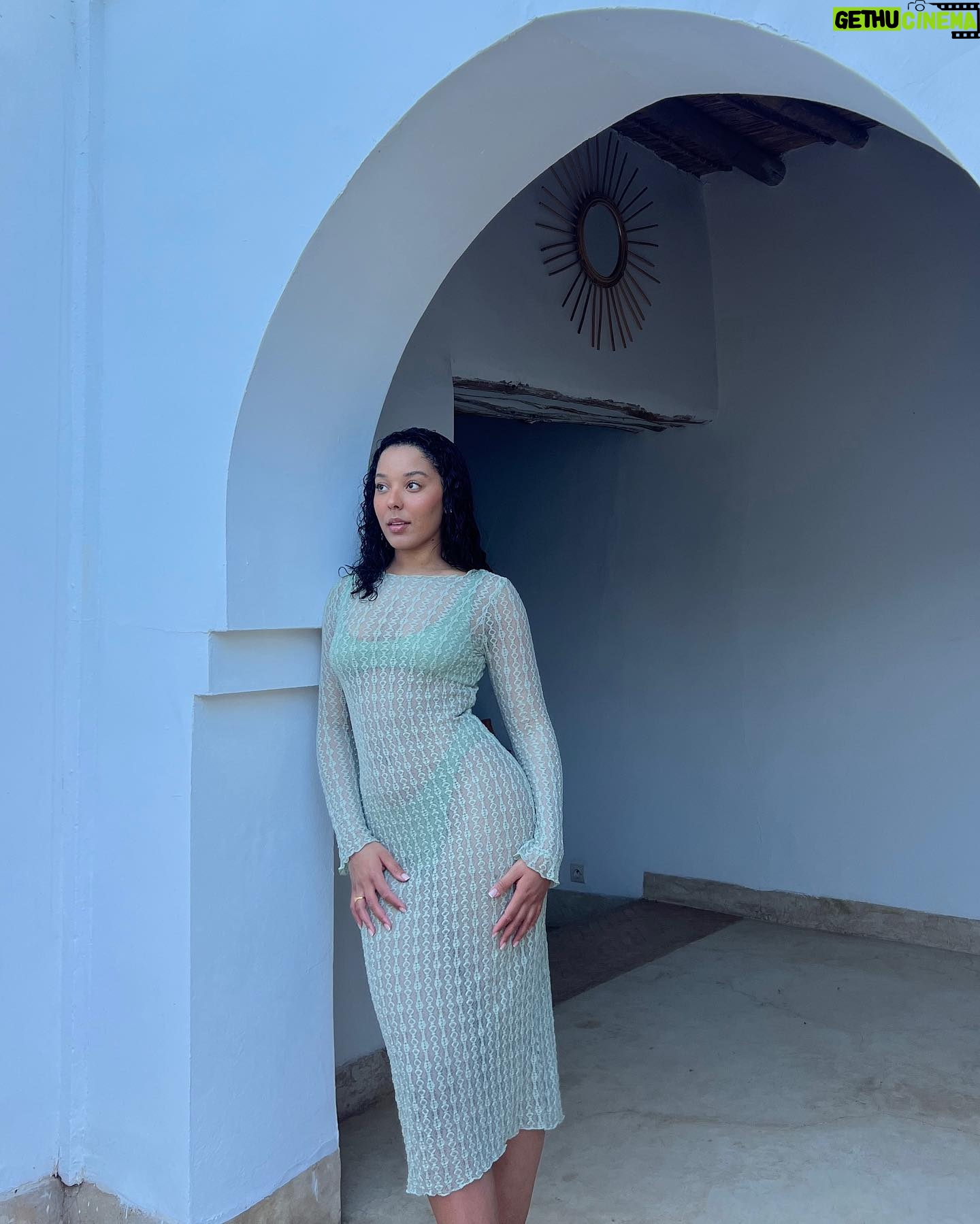 Grace Carter Wiki, Biography, Age, Gallery, Spouse and more