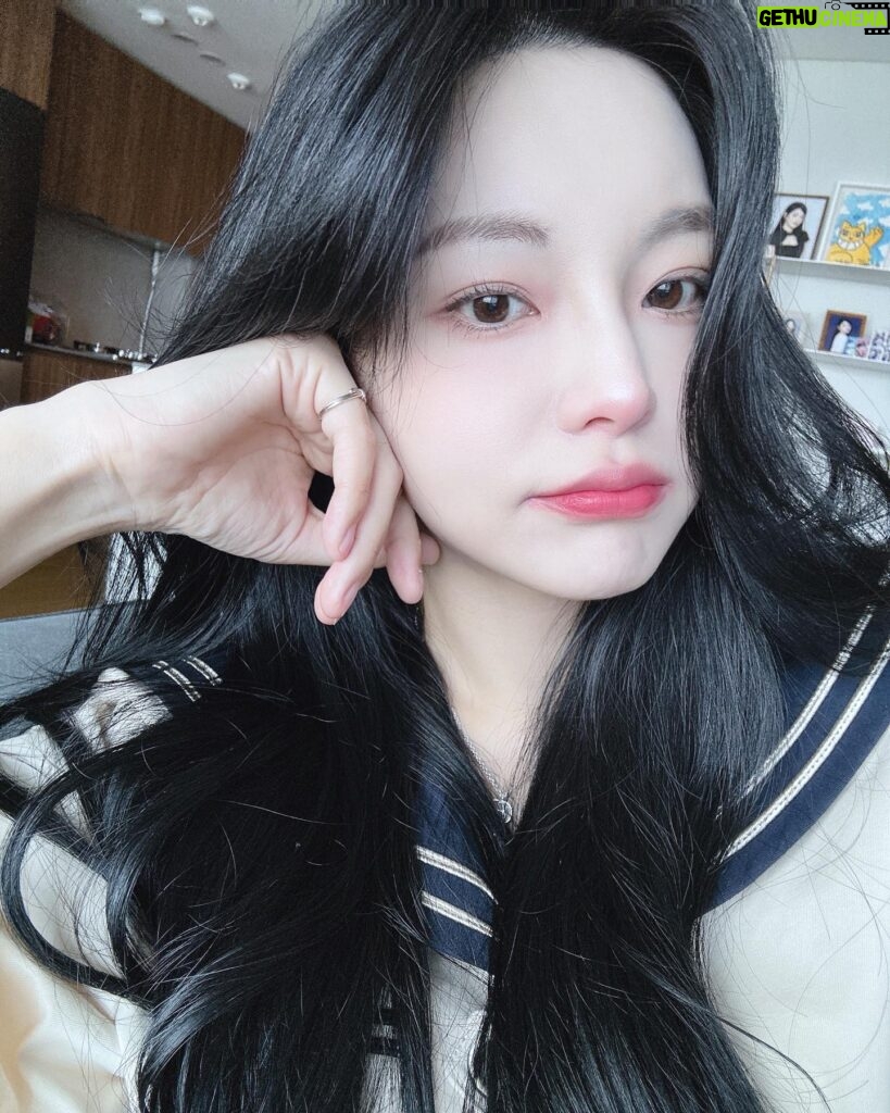 Actress Han Chae-kyung HD Instagram Photos and Wallpapers September ...