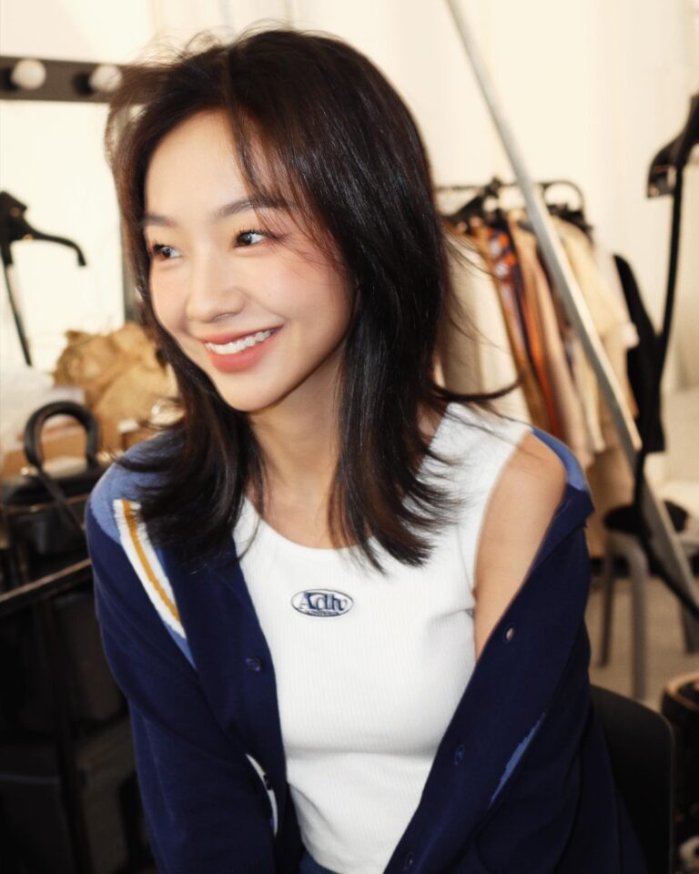 10 Times Hoàng Hà's Instagram Photos Were Unforgettable