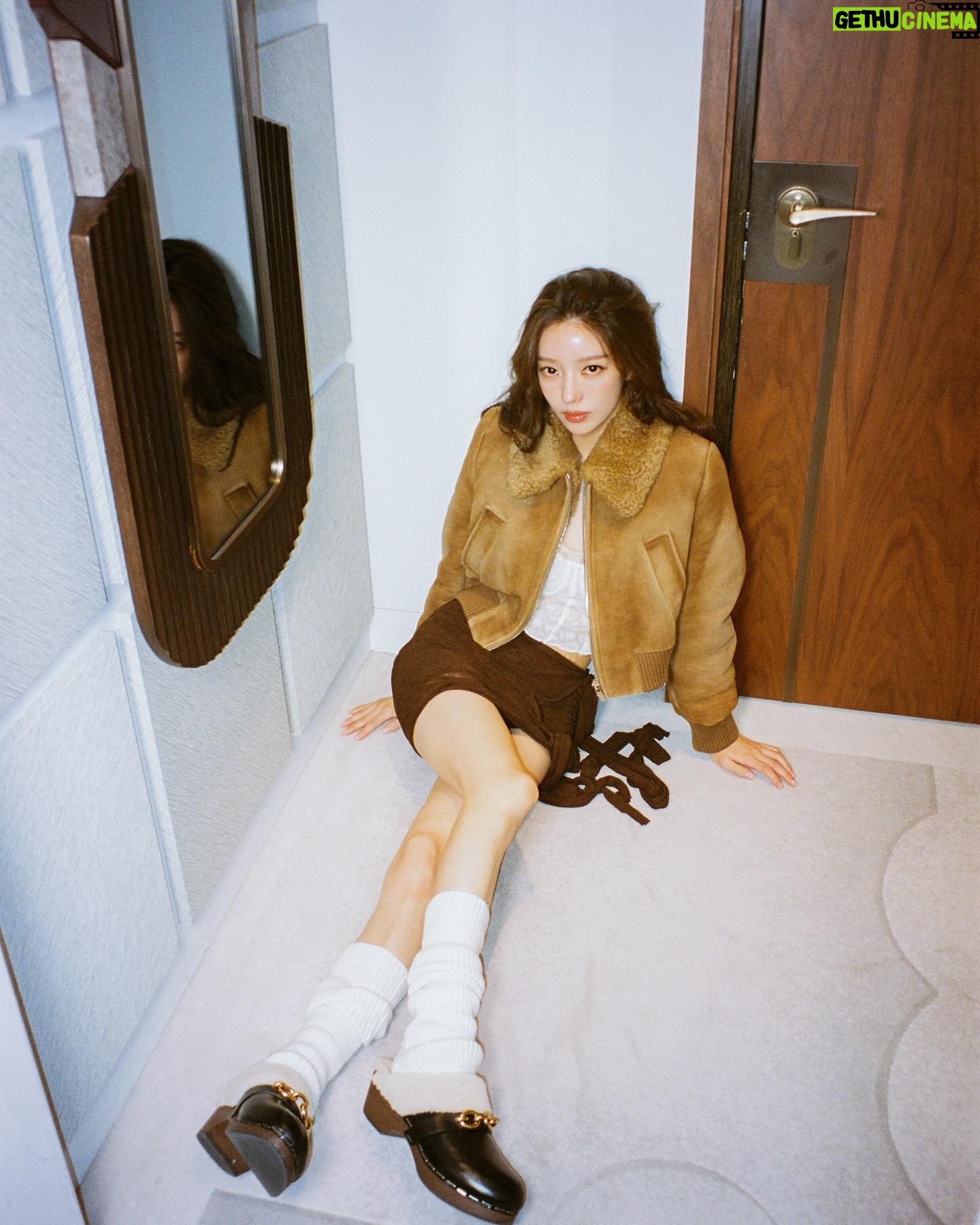 Actress Hong Ji-yoon HD Instagram Photos and Wallpapers May 2024 ...
