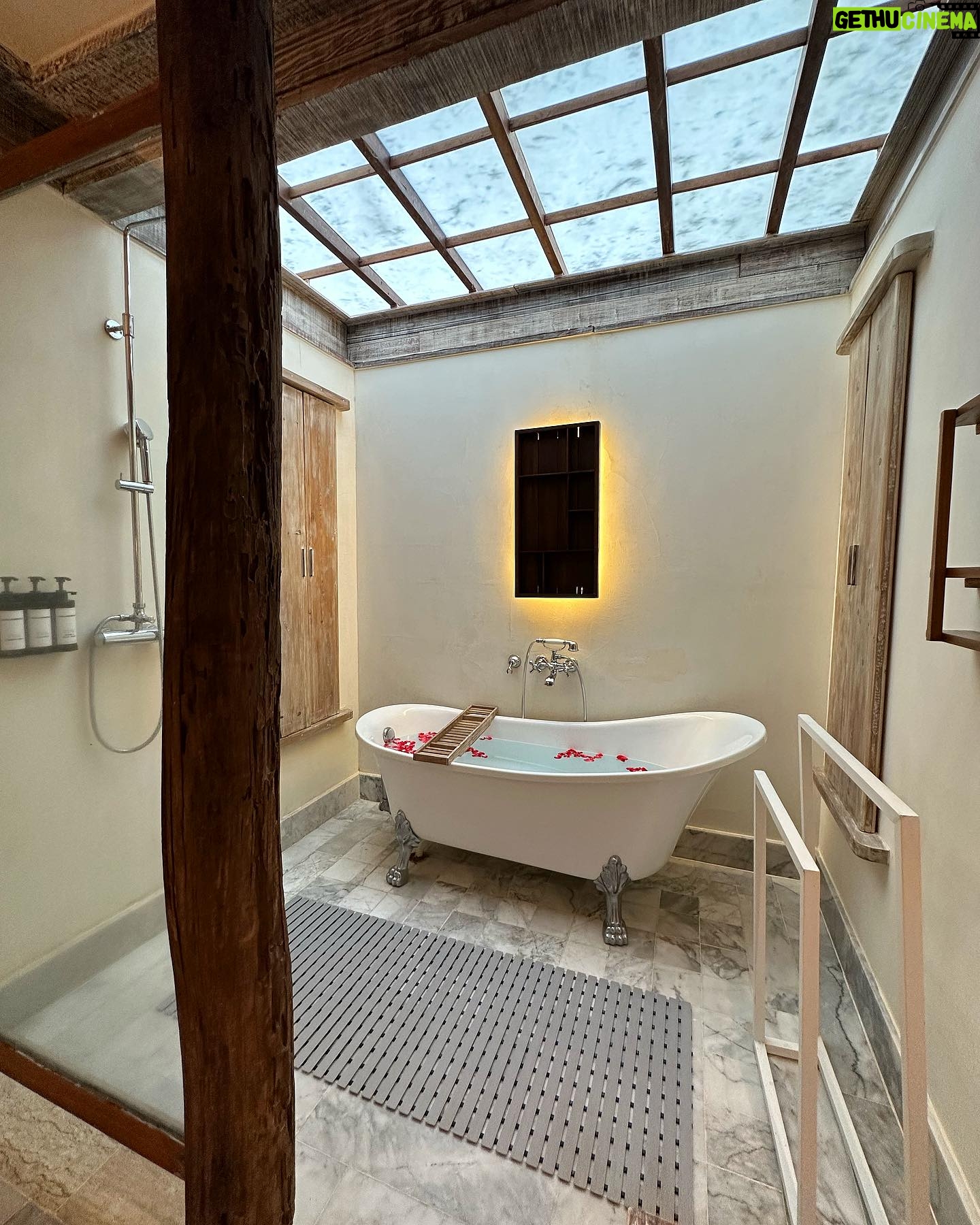 Inès Sberro Wiki, Biography, Age, Gallery, Spouse and more