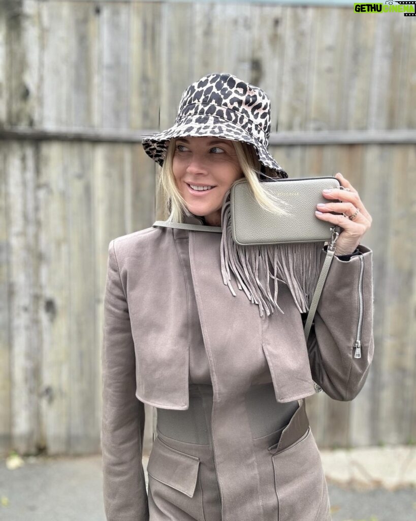 Actress Janet Gunn HD Instagram Photos and Wallpapers April 2024 ...
