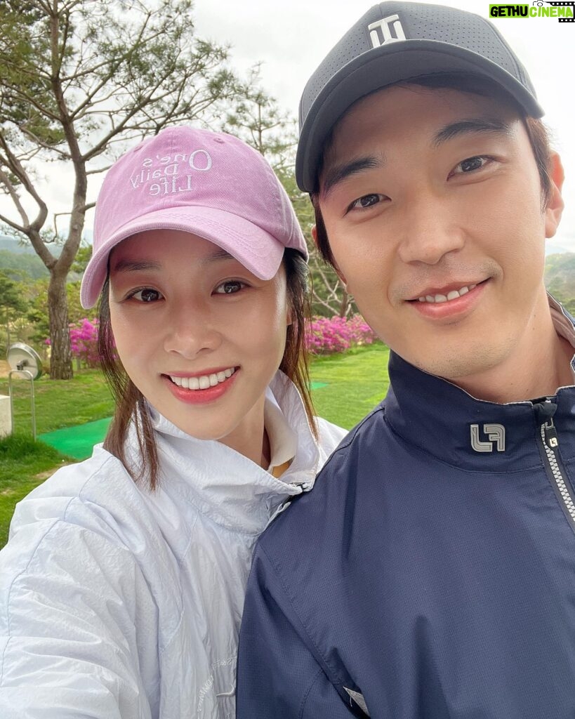 Actress Jang Shin-young HD Instagram Photos and Wallpapers May 2023 ...