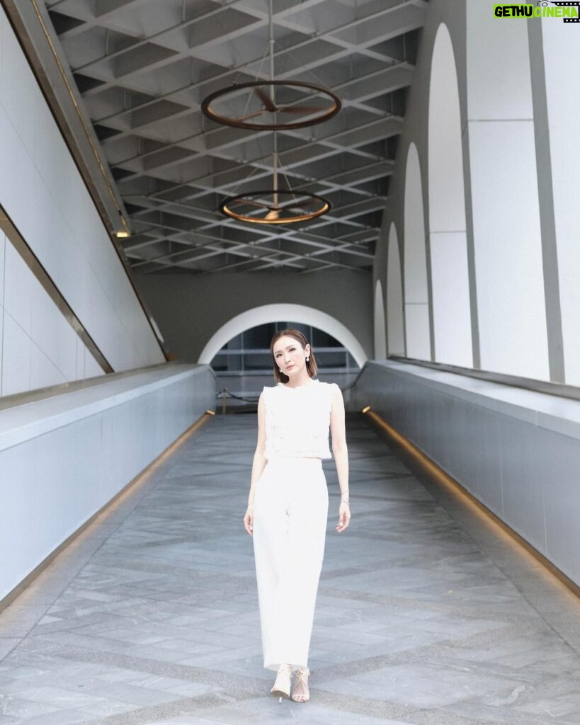 Actress Janis Chan HD Instagram Photos and Wallpapers May 2024 | Gethu ...