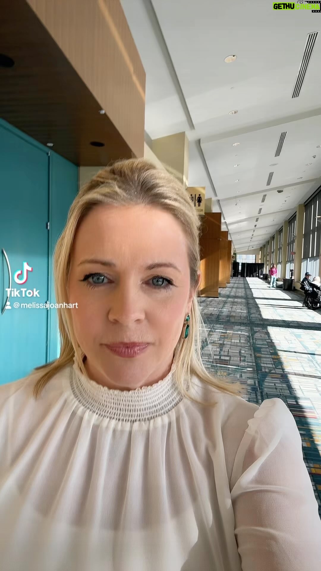 Actress Jenna Leigh Green HD Instagram Photos and Wallpapers April 2024 ...