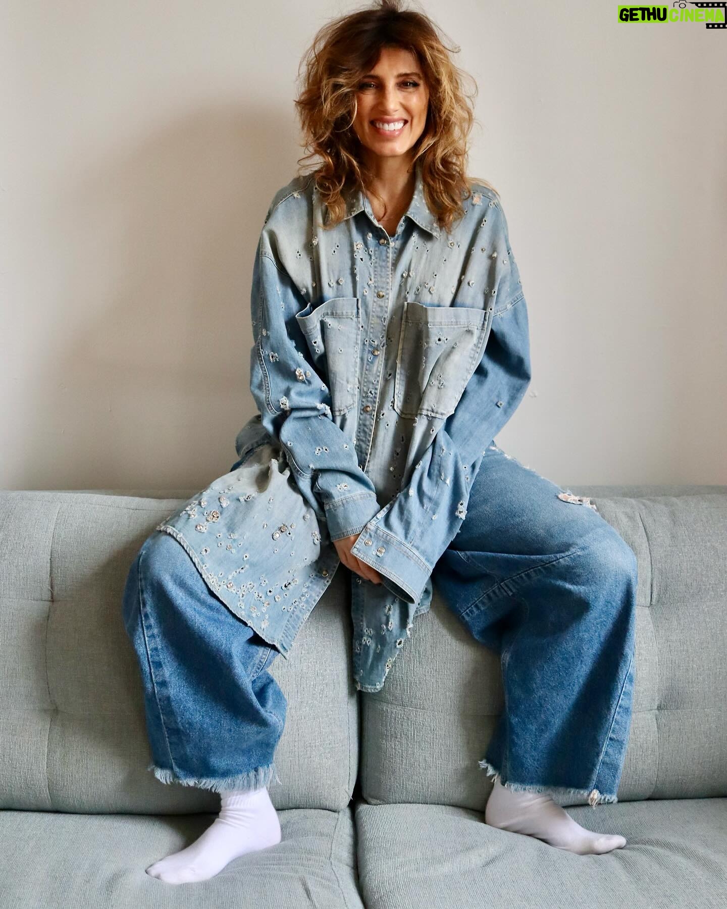 Jennifer Esposito Instagram – fresh and bare @freshkillsmovie CREATOR ...