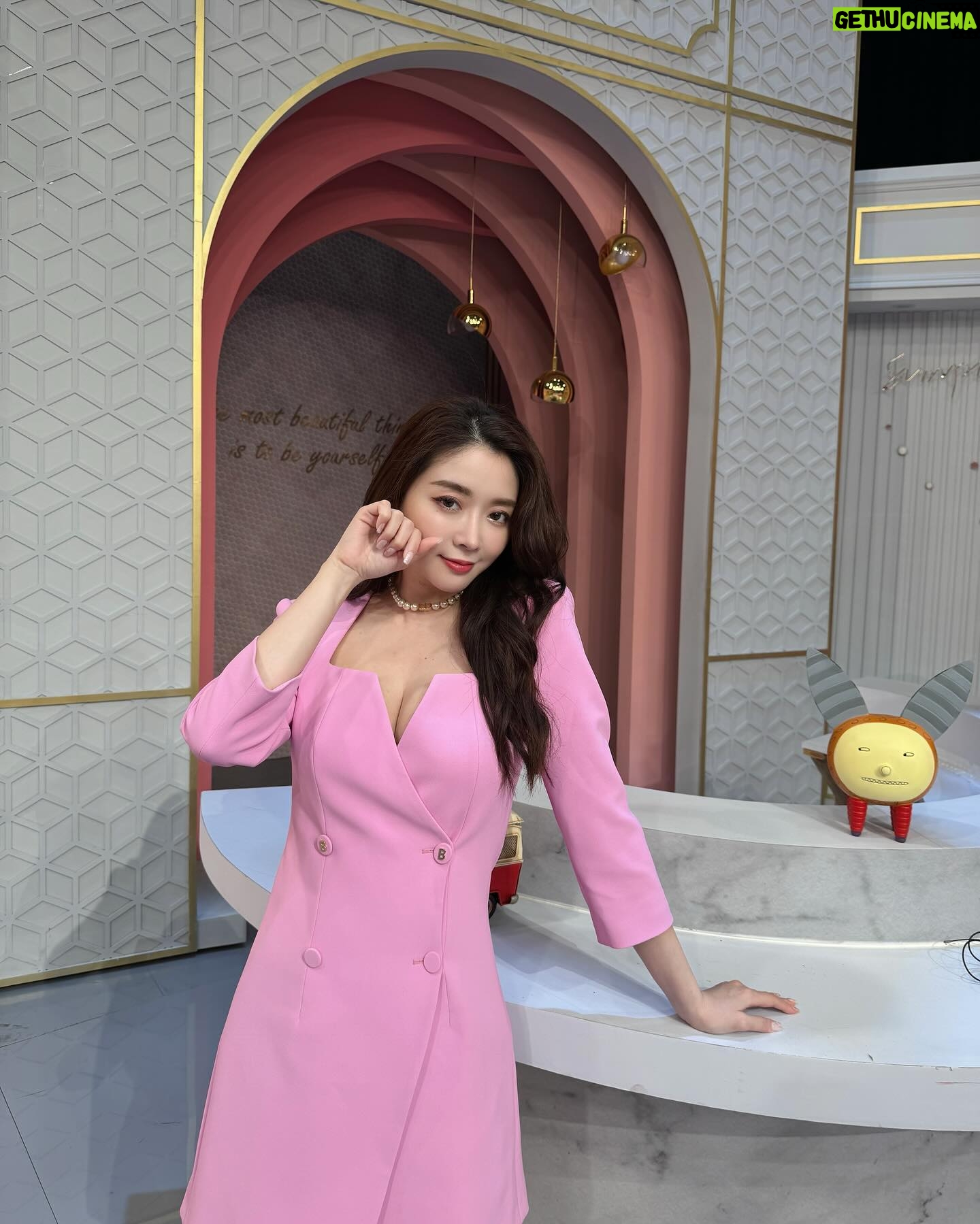 Actress Jenny Cheng HD Instagram Photos and Wallpapers May 2024 | Gethu ...