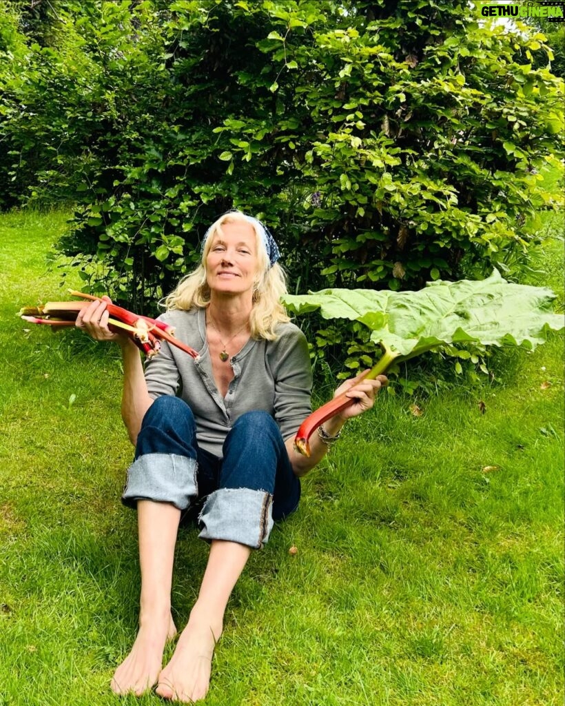 Actress Joely Richardson HD Instagram Photos and Wallpapers June 2024 ...