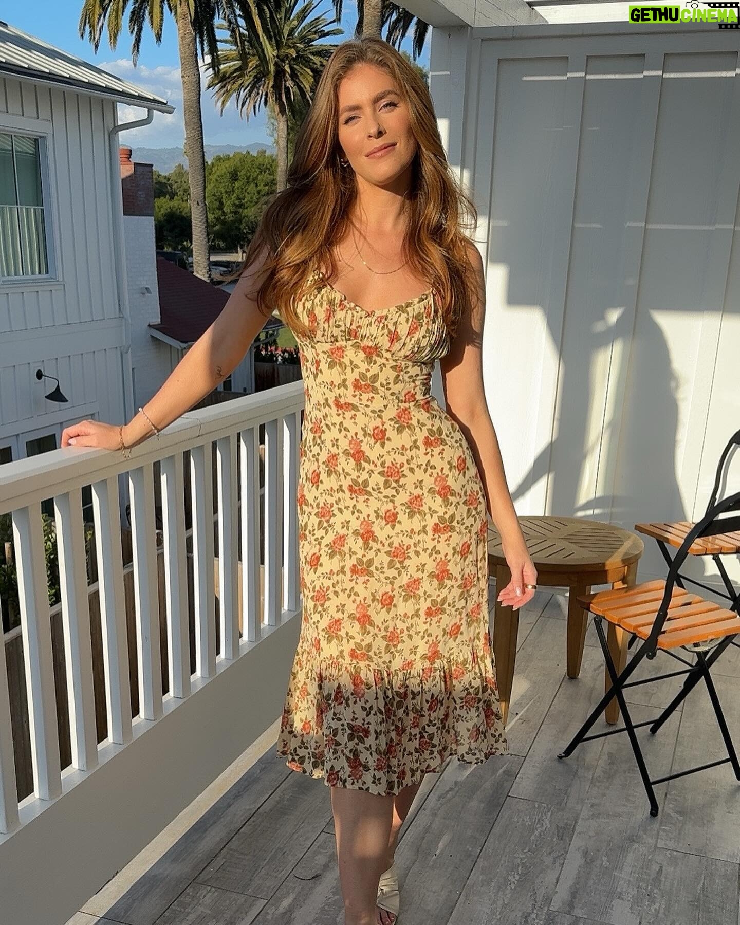 Jordan Claire Robbins Instagram – Santa Ynez 💛 | Gethu Cinema