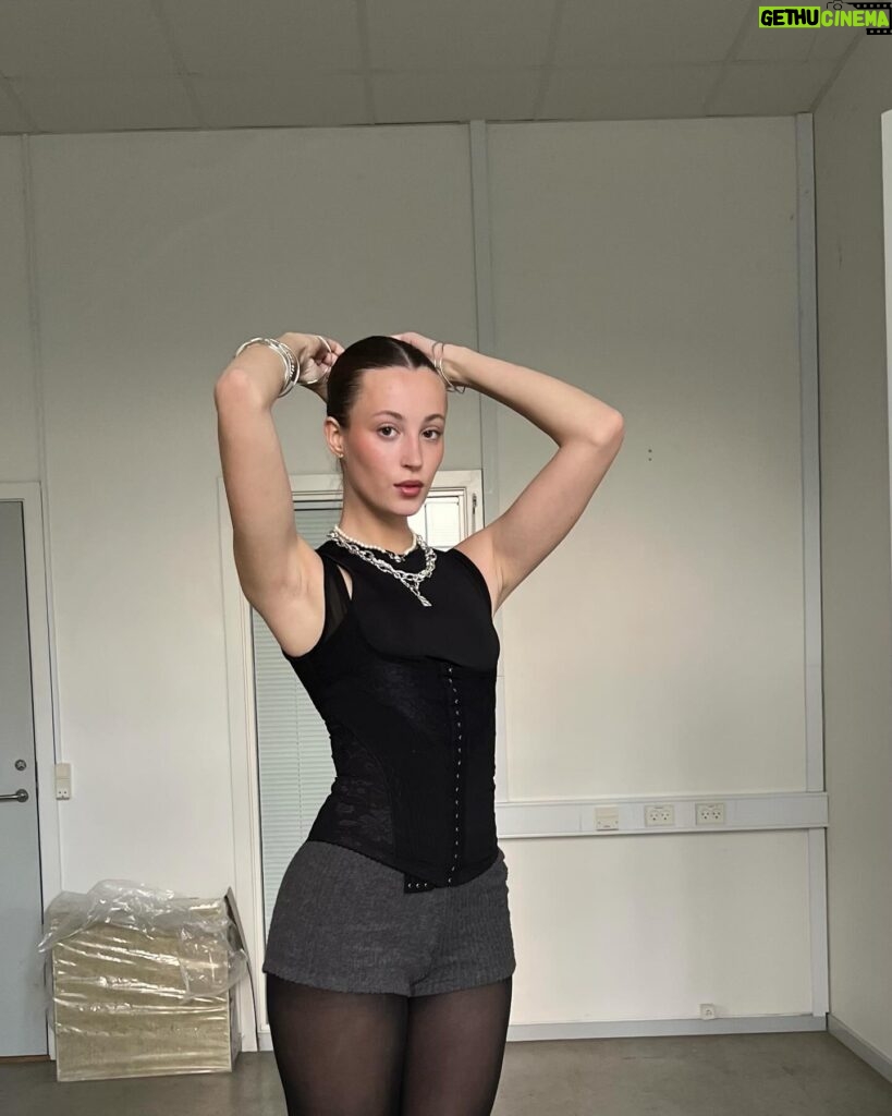 Actress Josephine Chavarria Højbjerg HD Instagram Photos and Wallpapers ...