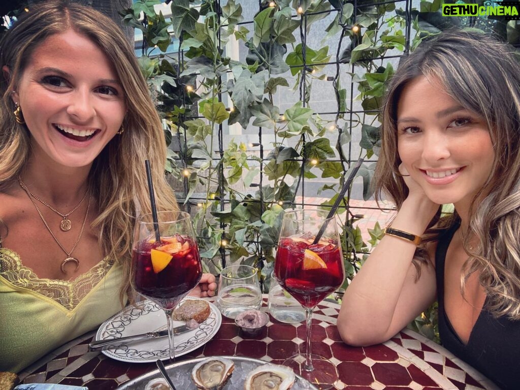Actress Kaitlyn Leeb HD Instagram Photos and Wallpapers July 2022 ...