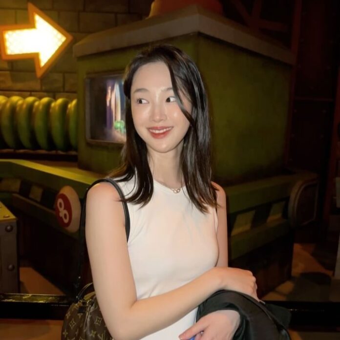 Actress Kang Hae-lim HD Instagram Photos and Wallpapers June 2024 ...