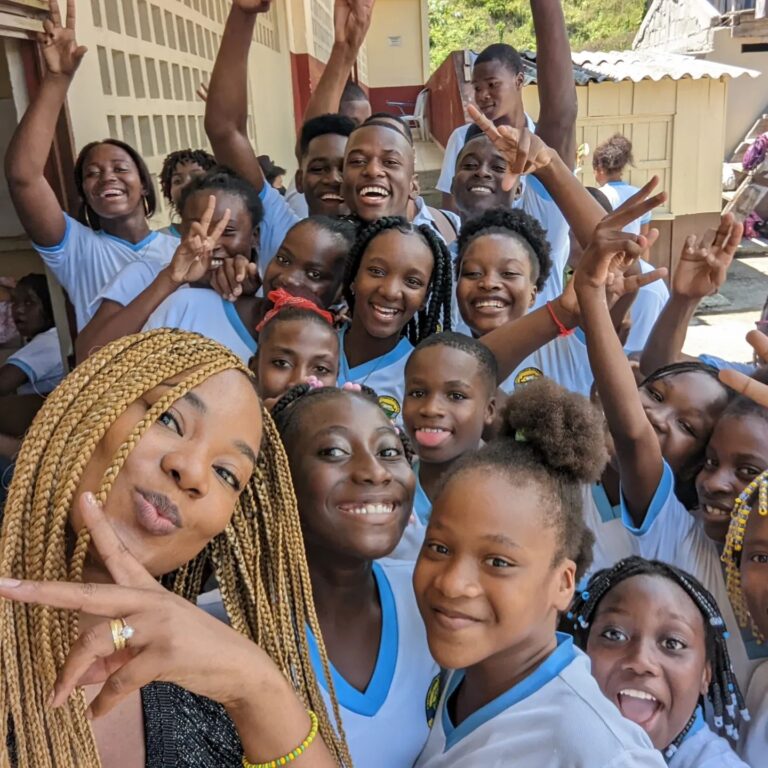 Karent Hinestroza’s Top 10 Instagram Photos That Are Pure Gold