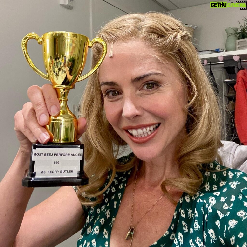 Actress Kerry Butler HD Instagram Photos and Wallpapers August 2022 ...