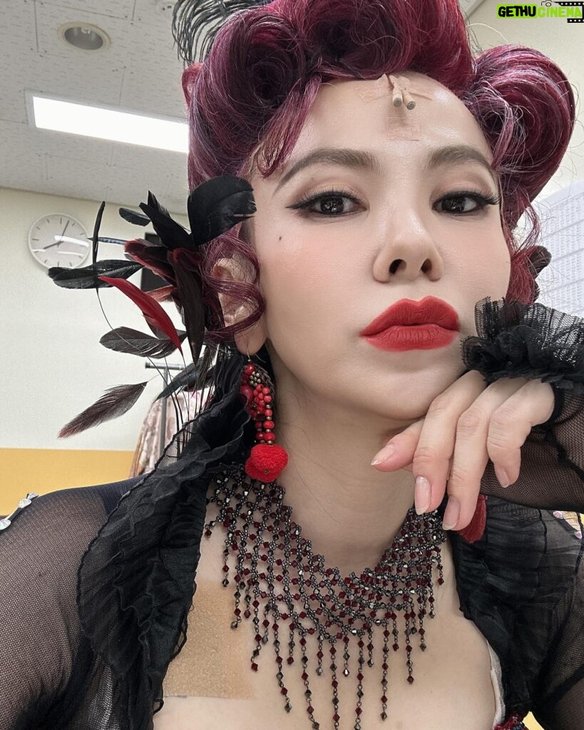 Actress Kim Ji-woo HD Instagram Photos and Wallpapers June 2024 | Gethu ...