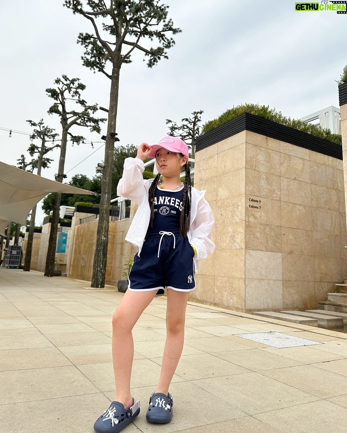 Actress Kim Yu-ha HD Instagram Photos and Wallpapers June 2024 | Gethu ...