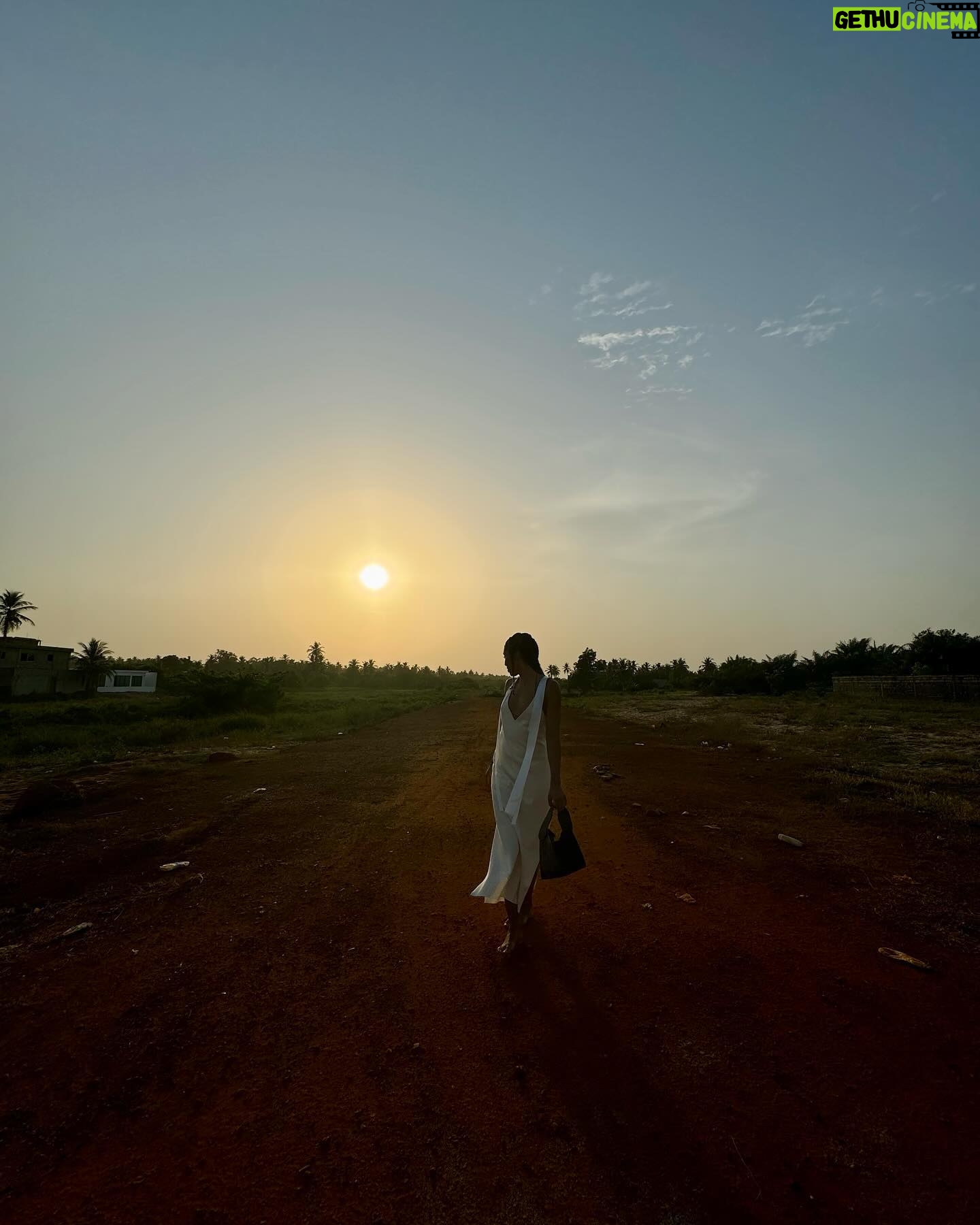 Actress Kitty Cash HD Instagram Photos and Wallpapers February 2024 ...