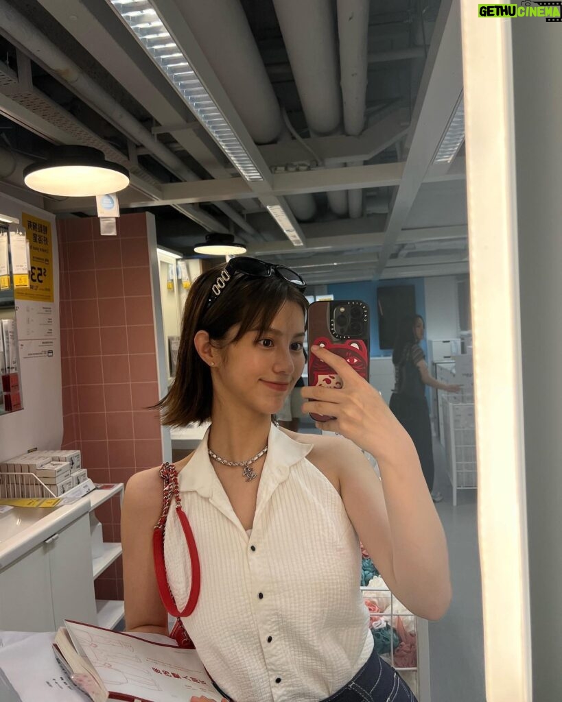Actress Larine Tang Yue-Ping HD Instagram Photos and Wallpapers May ...