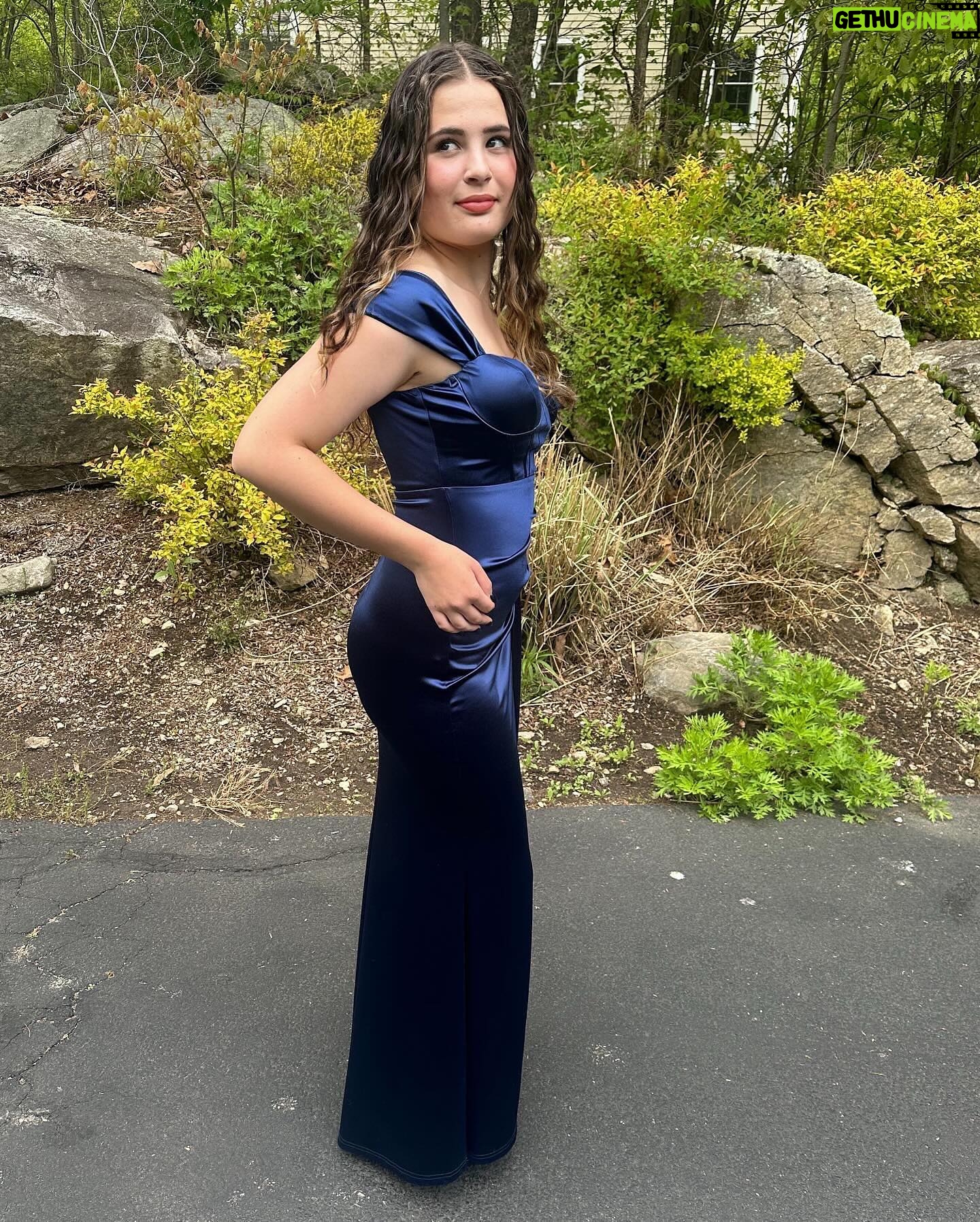 Lexia Hayden Instagram – First Prom of Junior Year | Gethu Cinema