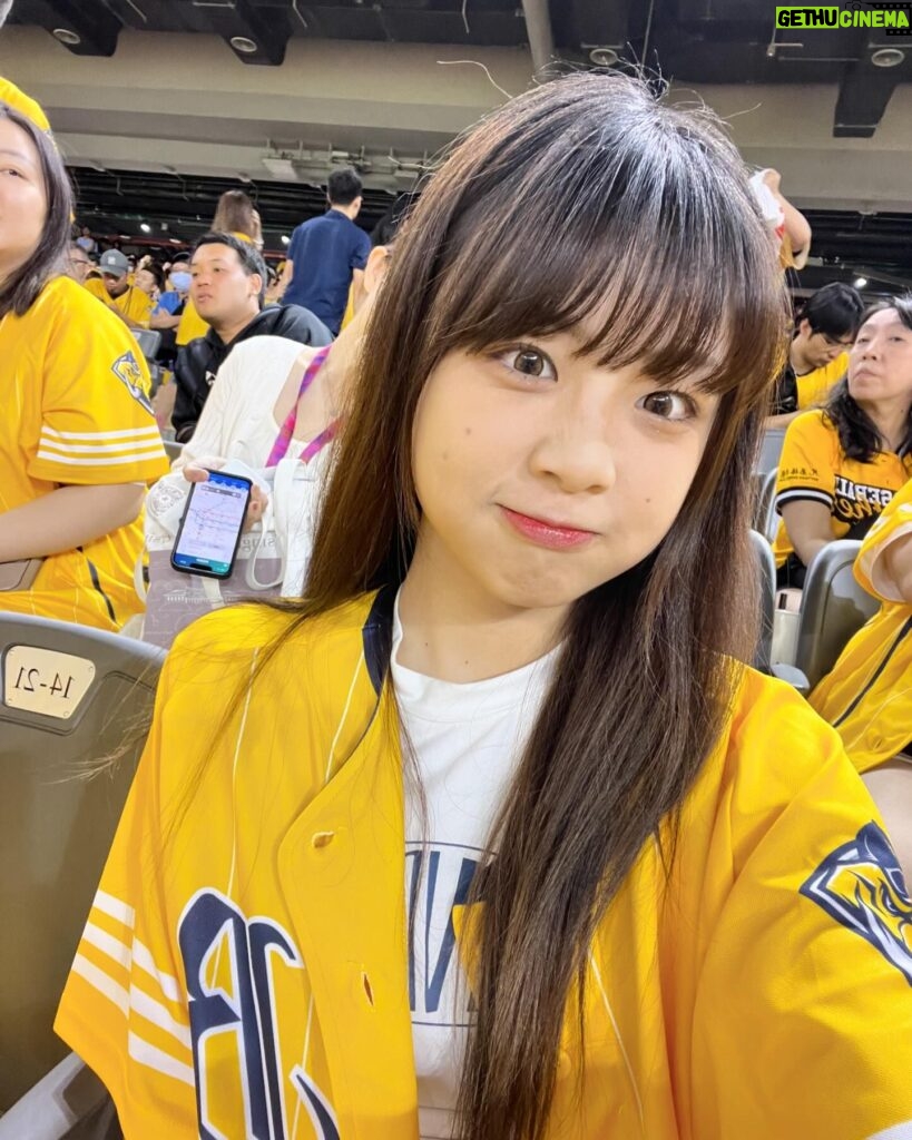 Actress Li Chun Cho HD Instagram Photos and Wallpapers April 2024 ...